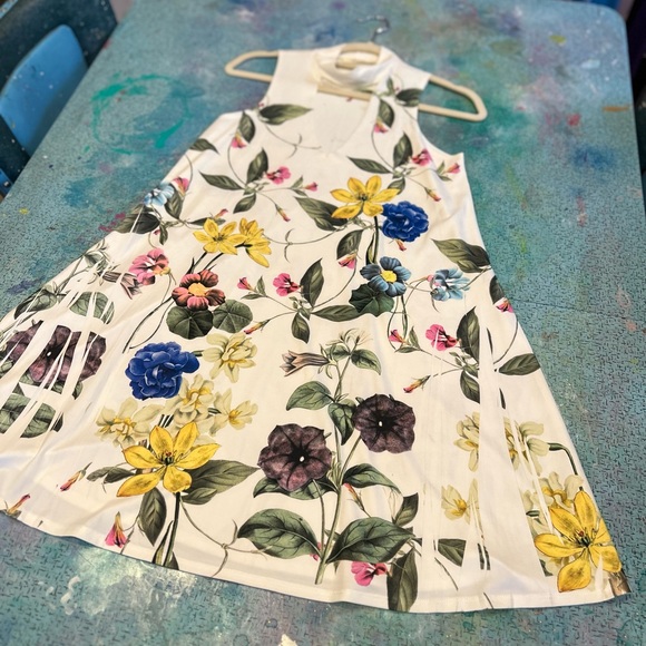 Dresses | Soft Botanical Dress | Poshmark